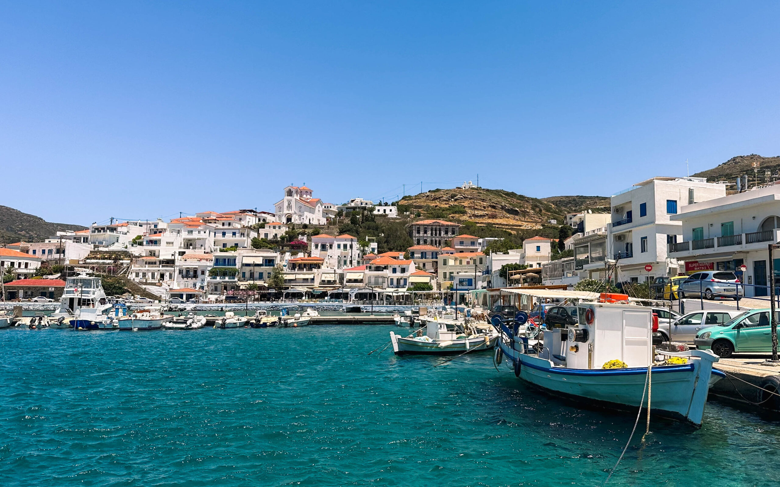The most underrated island in the Cyclades - World traveler guide